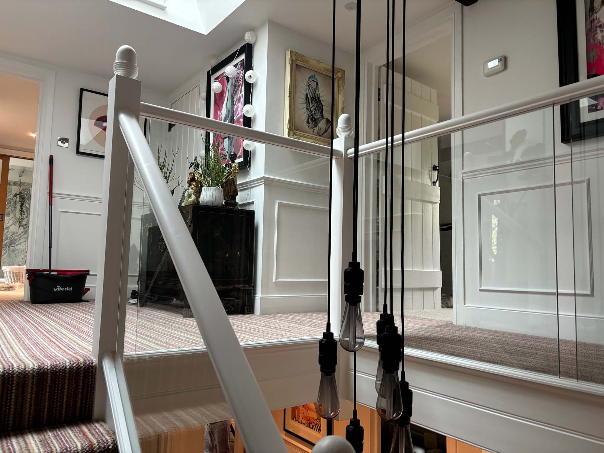 Staircase renovation - Tenterden, Kent → Visage Glass and Steel