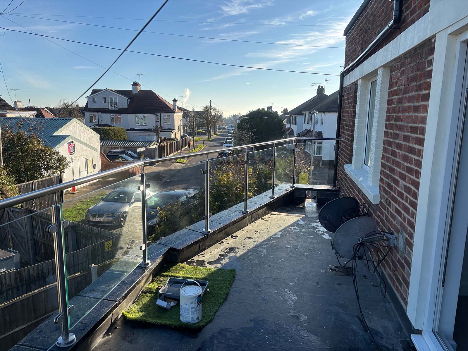 Balcony Glass Balustrade - Leigh-on-Sea → Visage Glass and Steel
